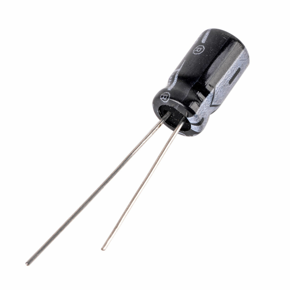 200 stk kondensatorer – 15 forskjellige verdier 0.1uF-220uF ...